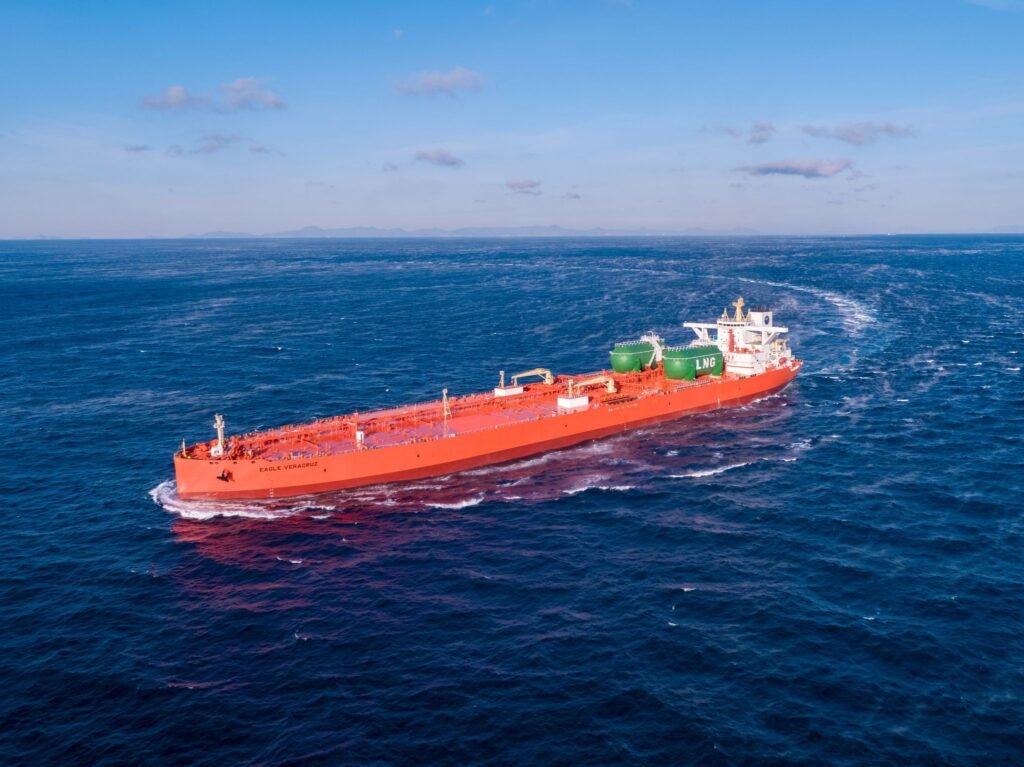 AET Orders Two LNG Dual-Fuel Suezmax Tankers from Samsung Heavy ...